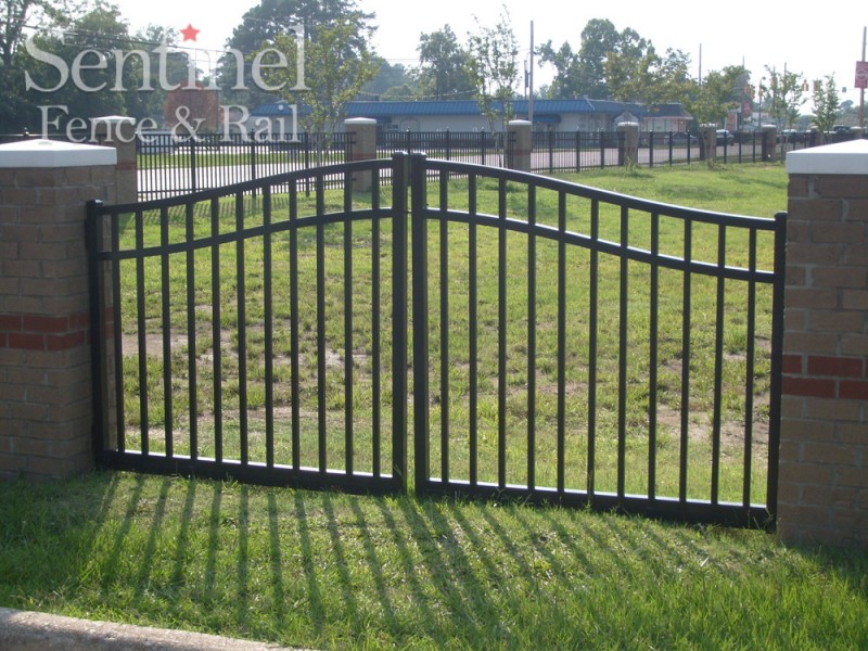 Aluminum Estate Double Swing Gates | Sentinel Fence and Rail