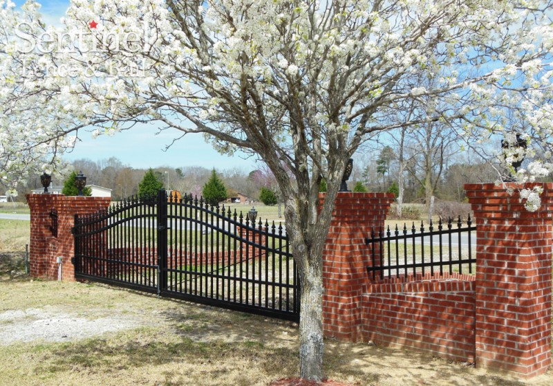 Aluminum Estate Double Swing Gates | Sentinel Fence and Rail