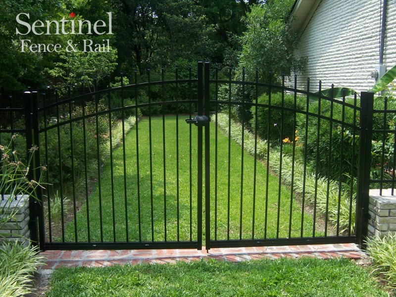 Aluminum Rainbow Gates | Sentinel Fence and Rail
